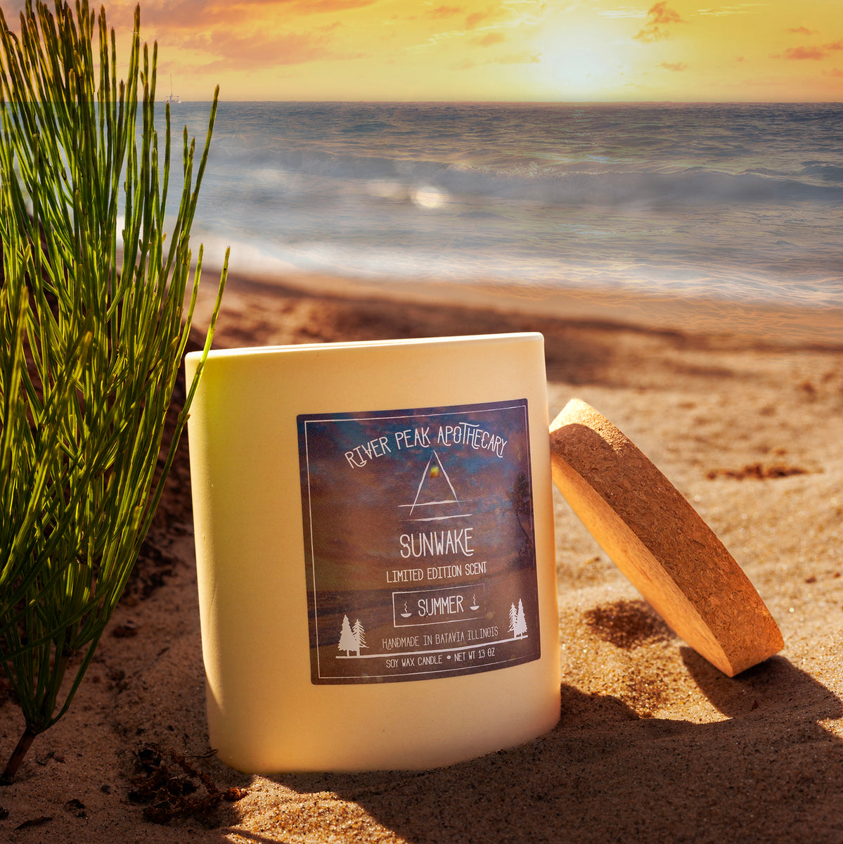 Sunwake • Wood Wick Candle • Summer Limited Edition – Beardsgaard